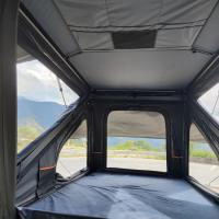 China Aluminum Shell 3 Person Rooftop Tent 320G Polyester Cotton With CE Certification for sale