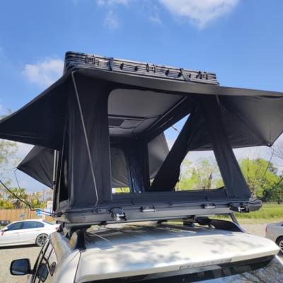 China Quick Setup Z Rooftop Tent Hard Shell Rooftop Tent With Ladder For Outdoor Camping for sale