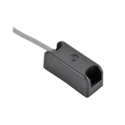 China IP67 High Sensitivity Compact Door Sensor S Pole Door Magnet Magnetic Detecting 15mm Detection Distance NPN Output for sale
