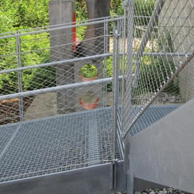 China Knotted Black Stainless Steel Wire Rope Animal Cable Security Netting For Enclosure Aviary for sale