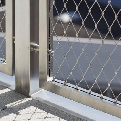 China SS304 Flexible Cable Rope X-Type Infill Balustrade Protective Net for sale