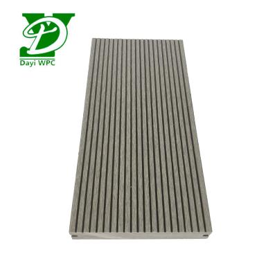 China Modern Waterproof WPC Composite Decking 140x23mm Section Size - Custom Lengths Available for sale