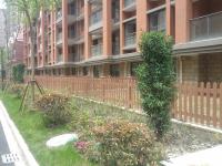 China WPC Composite Fencing 1540mm x 1000mm Panels - Waterproof & Customizable Eco-Friendly Outdoor Solution for sale