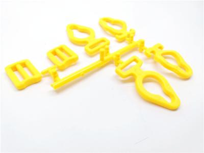 China EZIPEG Hexagonal Screw 12 Cavity H13 Plastic Injection Mold for sale
