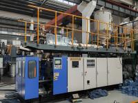 China Water Bottle PC Extrusion Blow Molding Machine 5 Gallon Rectangular Shape for sale