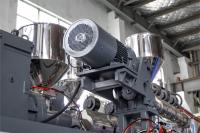 China Automatic Blow Molding Machine 11 kW 2L Plastic Bottle High Speed HDPE for sale