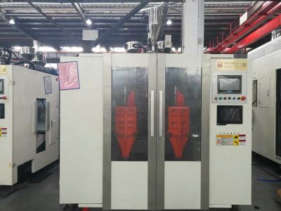 China Automatic Extrusion Blow Molding Machine for 1 Litre Lube Oil Jerry Can 2L HDPE for sale