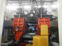 China Large Capacity Automatic Extrusion Blow Molding Machine Plastic Jerry Can Bottle Container for sale
