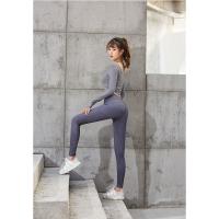 China Smooth Fabric flat lock stitching leggings for women for sale