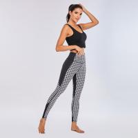 China Black Splice Houndstooth Workout Leggings 280g Body Shaping Yoga Pants for Women for sale