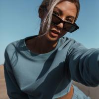 China Fashion Long Sleeve Round Neck Cotton Polyester Crop Top for sale