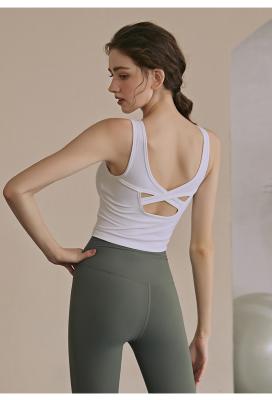 China Custom Logo Cross Back Sports Bra 210g Nylon Spandex Women Yoga Bra OEM for sale