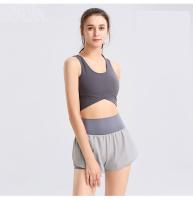 China Custom Tight Fit Sexy Back Sports Bra and Shorts Set 250g Polyester Spandex for sale