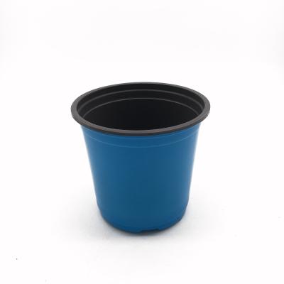 China Garden plastic flower pot blue color and a variety size are available for sale
