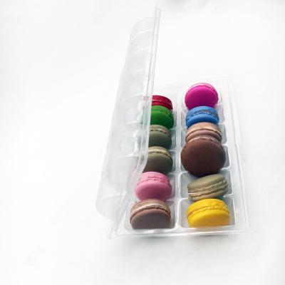 China Clear 12 Pack Collapsible Macaron Tray Clam Shell Reusable for sale
