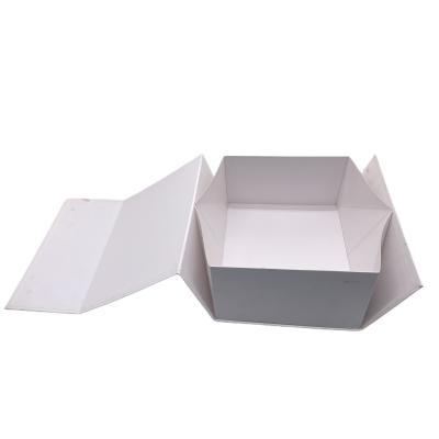 China White Rigid Folding Gift Paper Box Packaging For Clothes And Shoes for sale