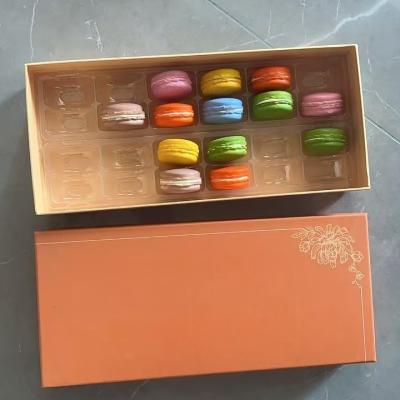 China Customizable 24 Macaron Gift Box Packaging Boutique  For Desserts for sale