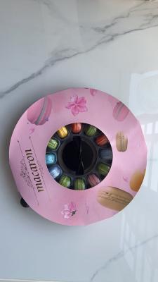 China Portable Macaron 33-grain Packaging Transparent Macaron Tray Packaging Transparent Box Plus Carton Packaging Supplier for sale