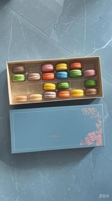 China Supply Macaron 24 packaging Macaron trays Macaron paper boxes Macaron plastic trays Macaron gift boxes Macaron cartons for sale