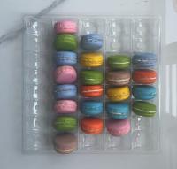 China Transparent  40 Pieces Plastic Macaron Packaging Macaron Serving Tray for sale