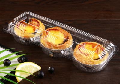 China Customized Design Recyclable PET Heat Sealing Chocolate and Macaron Packaging Trays for Fruits and Cakes for sale