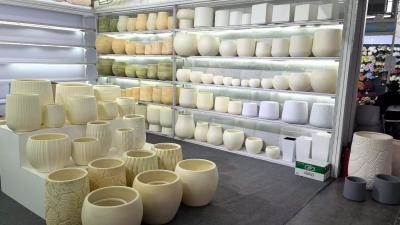 China HDPE imitation ceramic flower plate and plastic flower plate with multiple sizes PE Coated and Drainageholes options for sale