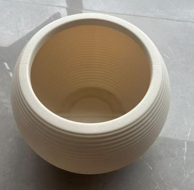 China PE Coated Flower Pot with Embossing Design and Multiple Sizes for Indoor and Outdoor Use for sale