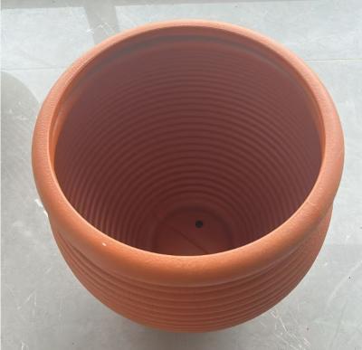 China PE Coated Plastic Flower Pot with Multiple Sizes and Embossing Design for Indoor and Outdoor Use for sale