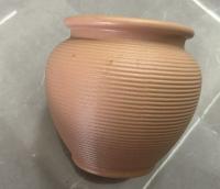 China HDPE Round Green Ivy Flower Pot with Thickened Imitation Ceramic Design and Multiple Sizes for sale
