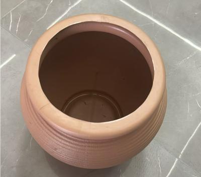 China HDPE Modern Minimalist Flower Pot with Multiple Sizes and Long Lifespan for Home Decoration for sale