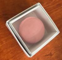 China Eco-Friendly Transparent Macaron Packaging with Custom Printing and Display Stand for Gift Boxes for sale