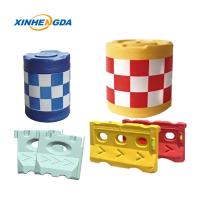 China Road Plastic Blow Moulding Machine HDPE Road Barrier Four Layers for sale