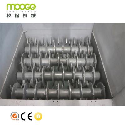 China PET Bottles Bales Unpacking Machine 11KW Motor 1200x1200mm Chamber for Plastic Recycling for sale