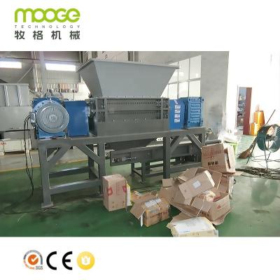 China VD Series Double Shaft Shredder 300-2000 kg/h Capacity for Plastic Waste, Tires & Metal Barrels for sale