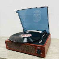 China Vintage Record Player With Built In Speakers , 3 Speed Turntable With Speakers for sale