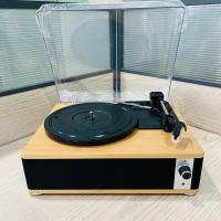 China Vintage Vinyl Bluetooth Speaker Retro Design 3 Speed Record Player Speaker With Dust Cover for sale