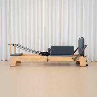 China Commercial Studio Beech Wood Pilates Reformer Bed 2250x630x300mm Fitness Center for sale