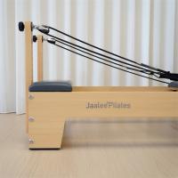China Commercial Studio Beech Wood Pilates Reformer Bed 2250x630x300mm Fitness Center for sale