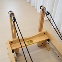 China Commercial Studio Beech Wood Pilates Reformer Bed 2250x630x300mm Fitness Center for sale