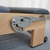 China Commercial Home Studio Pilates Reformer Machine Beech Wood 2250x630x300mm for sale