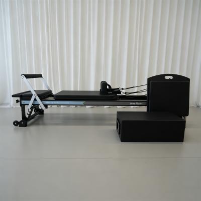 China Jaalee Aluminum Pilates Reformer 2560x630x440mm Portable Custom Logo Studio Equipment for sale