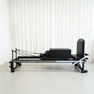 China Jaalee Custom Aluminum Pilates Reformer 2560x630x440mm Portable Multifunction Bodybuilding Equipment for sale