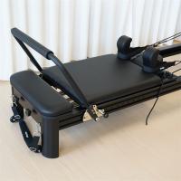 China OEM Black Aluminium Alloy Pilates Reformer Full Track Design With Auxiliary Cushion Accessories for sale