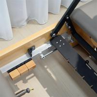 China Premium Beech Wood Pilates Reformer with Built-in Footbar and Adjustable Spring Resistance for Commercial Use for sale