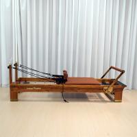 China Professional Wooden Pilates Reformer Machine with Tower System and Resistance Springs for sale