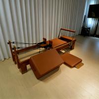 China Wenge Wood Pilates Reformer Bed Full Set with Adjustable Footbar and Pilates Accessories
Premium Wooden Pilates Reformer Equipment with Tower System for commercial use Gym and Studio for sale