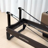 China Manufacturer with Tower System and Adjustable Footbar for Studio & Home Use, Plywood Pilates Reformer Machine for sale