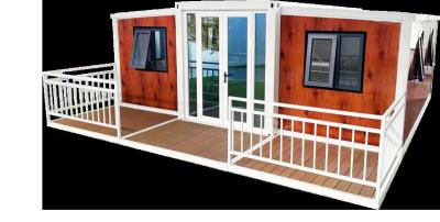 China 40ft Expandable Container Home with Corrugated Metal Roofing Two Rooms and Ready-to-use Plumbing for sale
