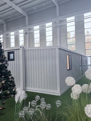 China 40ft Expandable Container Home with Customizable Interior Design, Seismic Performance Level 8, and Galvanized Steel Framework for sale