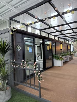 China 40ft Expandable Container Home with 72m2 Floor Area Corrugated Metal Roofing and Ready-to-use Plumbing for sale